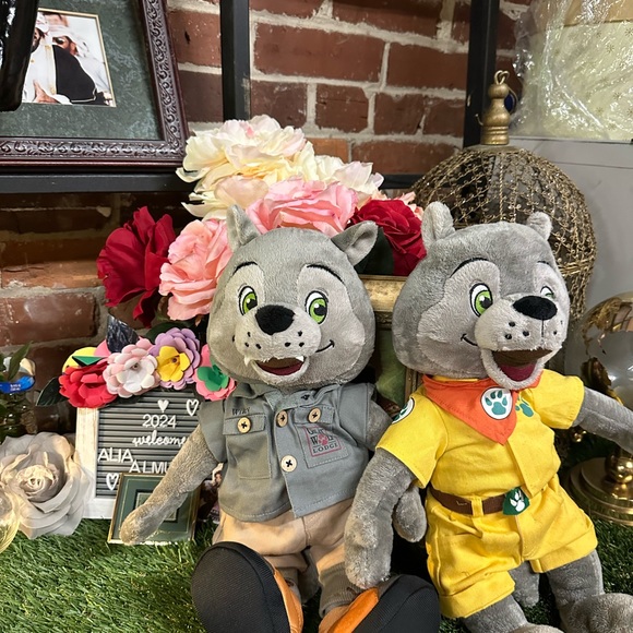 wolf lod | Toys | 2 Plush Fiesta Wiley The Wolf In Outfit Great Wolf ...